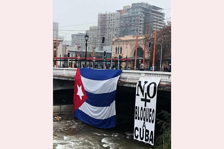 Expresan en Chile homenaje a Cuba en histórica fecha - Prensa Latina