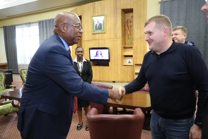 Delegación rusa en Zimbabwe para la cooperación económica - Prensa Latina